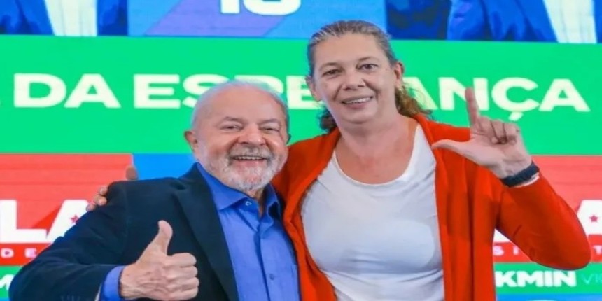 Ana Moser, medalhista olímpica de vôlei, é anunciada como ministra do ...